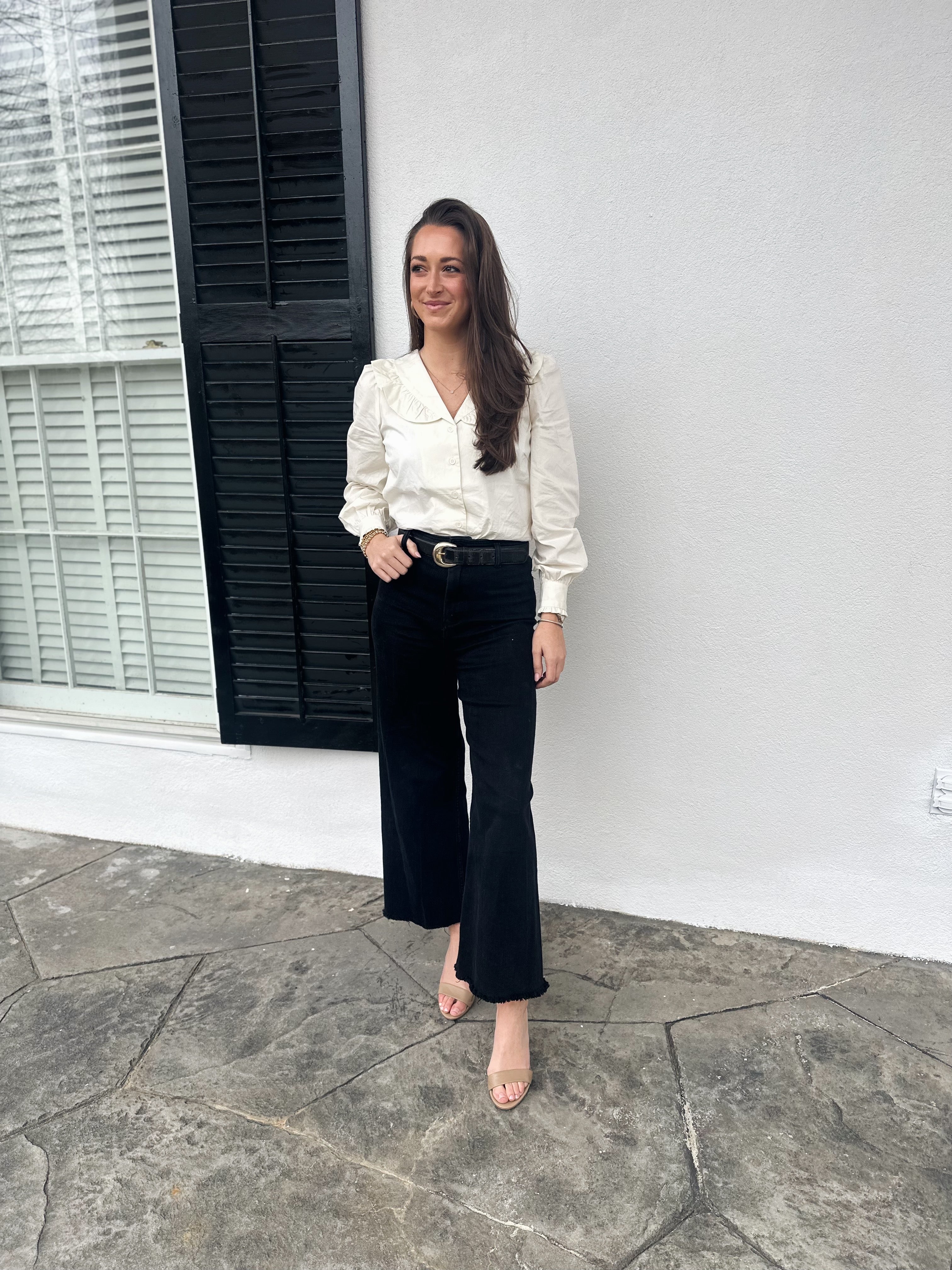 Chelsea Collar Button Down – quintzandcompany